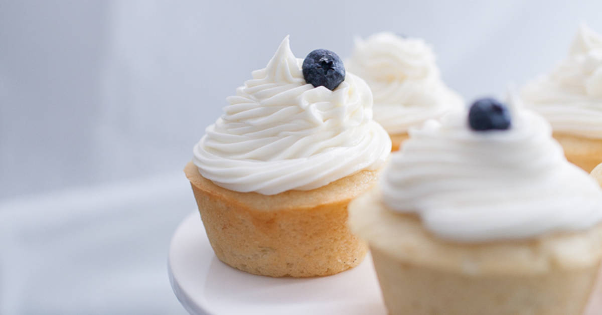 Easy Moscato Cupcakes • A Joyfully Mad Kitchen